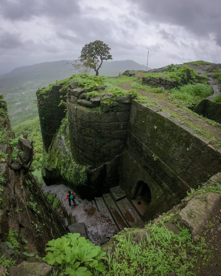 Sarasgad Fort Trekking And Travel Guide